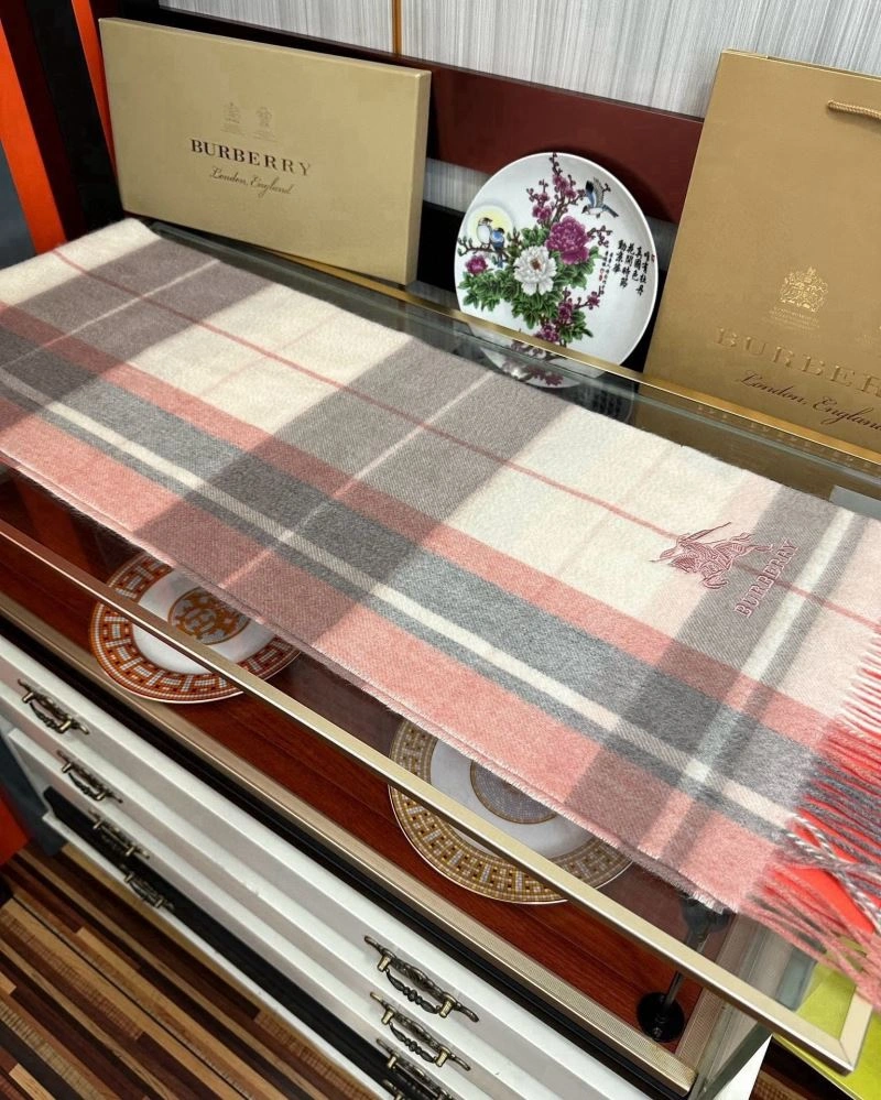 Legit Burberry Scarf