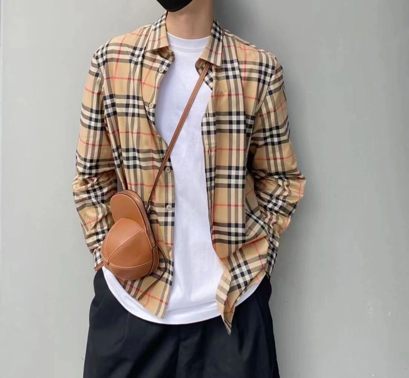 Low-cost Burberry Shirts