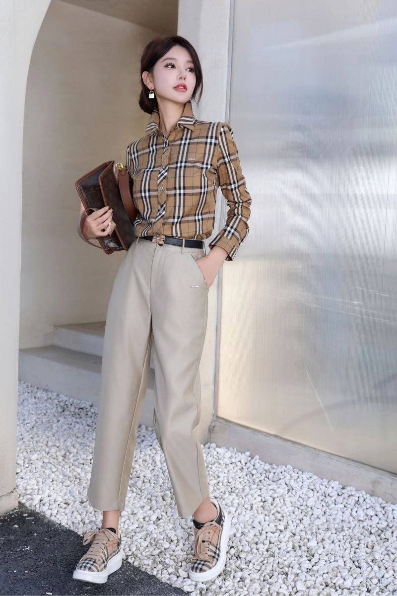 Indistinguishable Burberry Shirts
