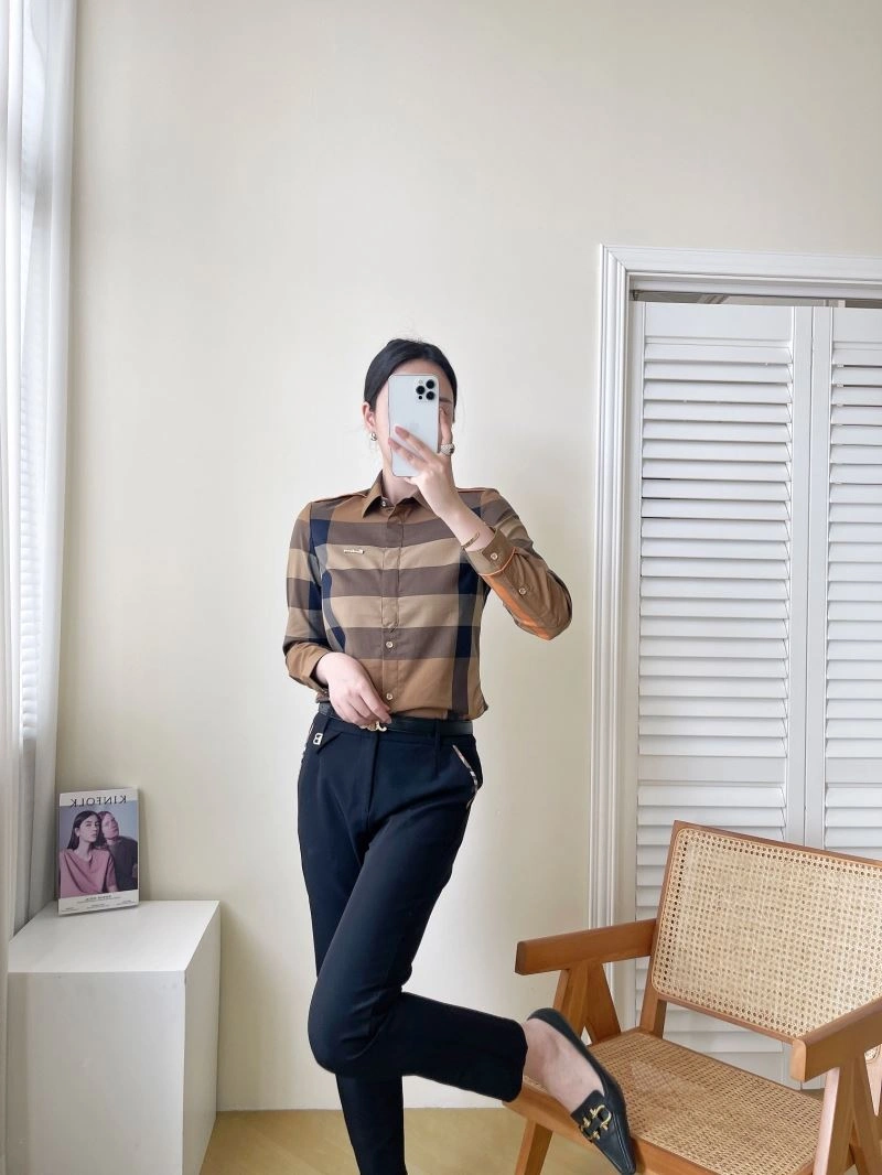 Precise copy Burberry Shirts