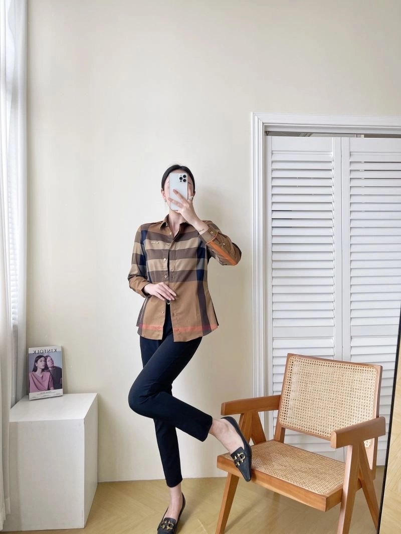 Precise copy Burberry Shirts