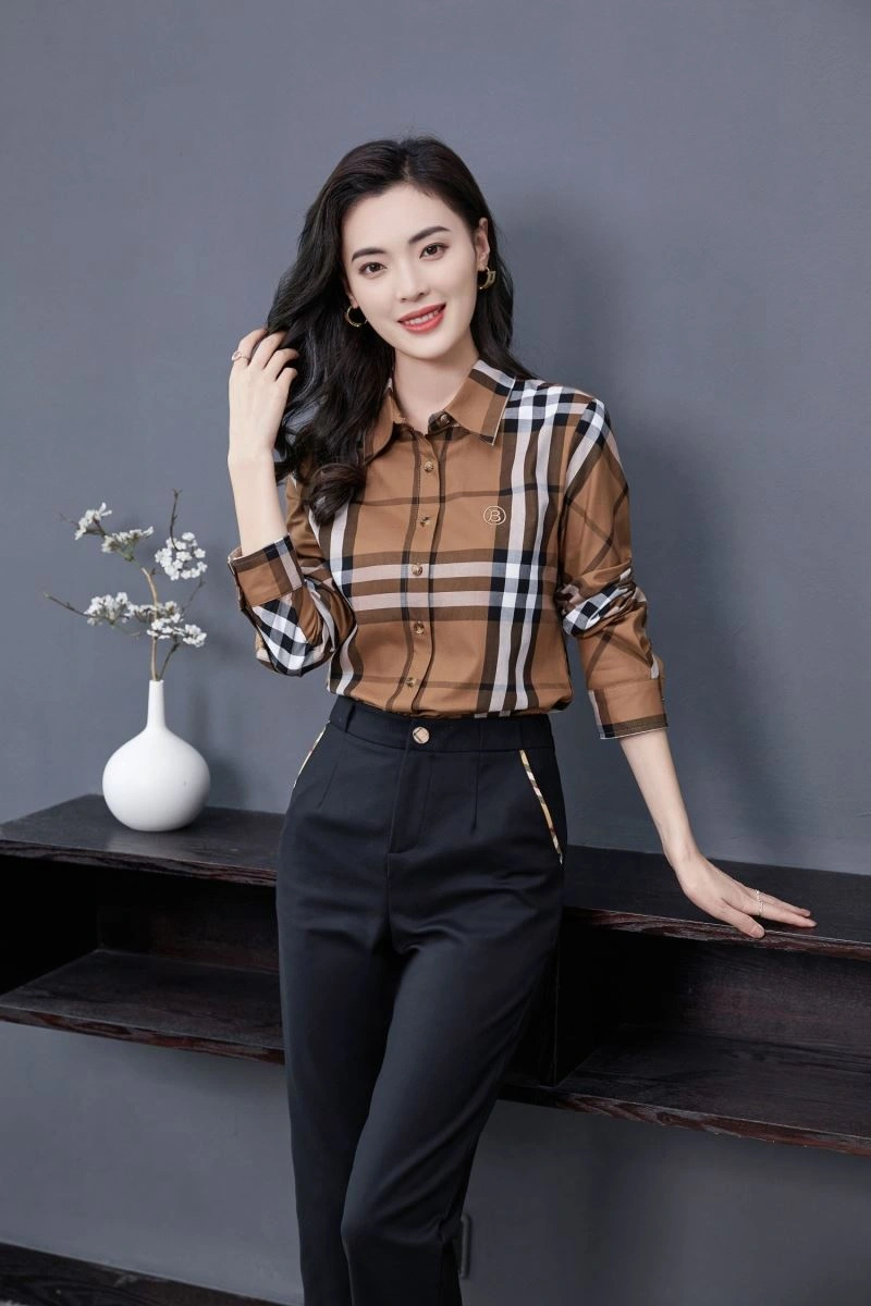 Indistinguishable Burberry Shirts