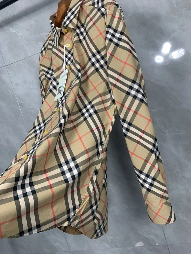 Accurate model Burberry Shirts
