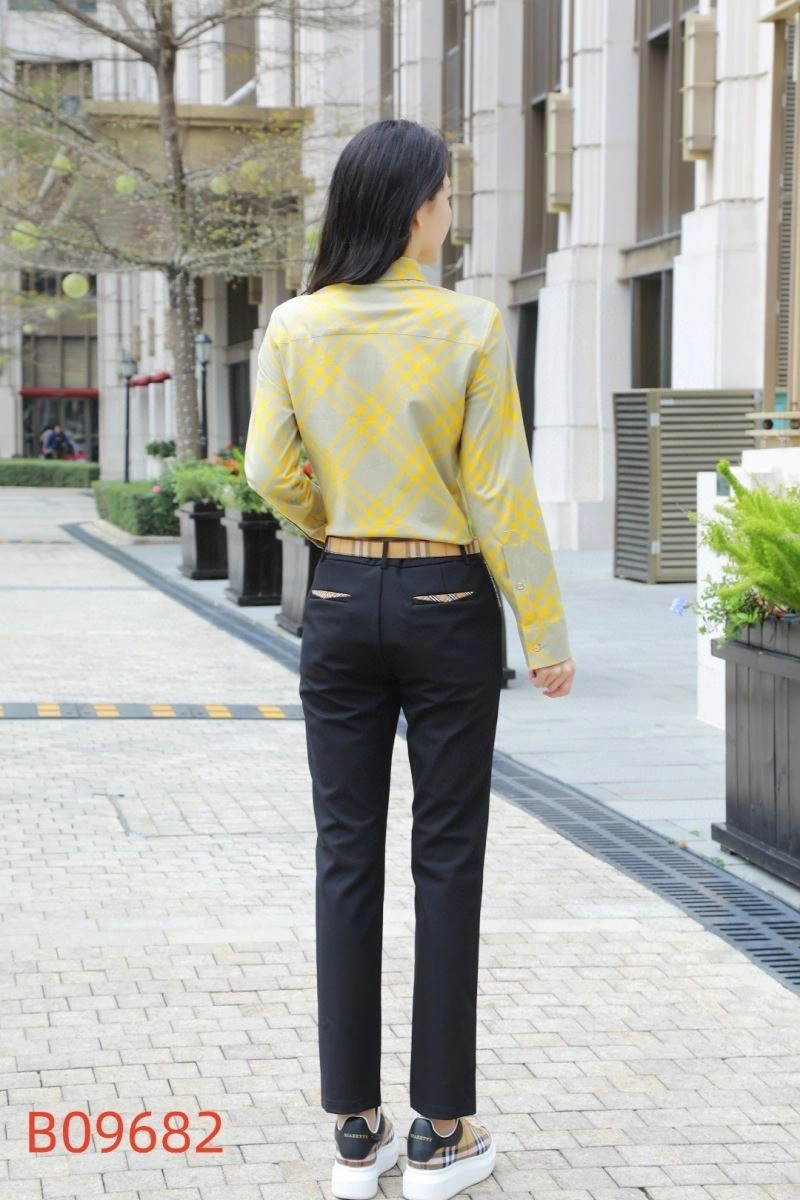 Precise copy Burberry Shirts