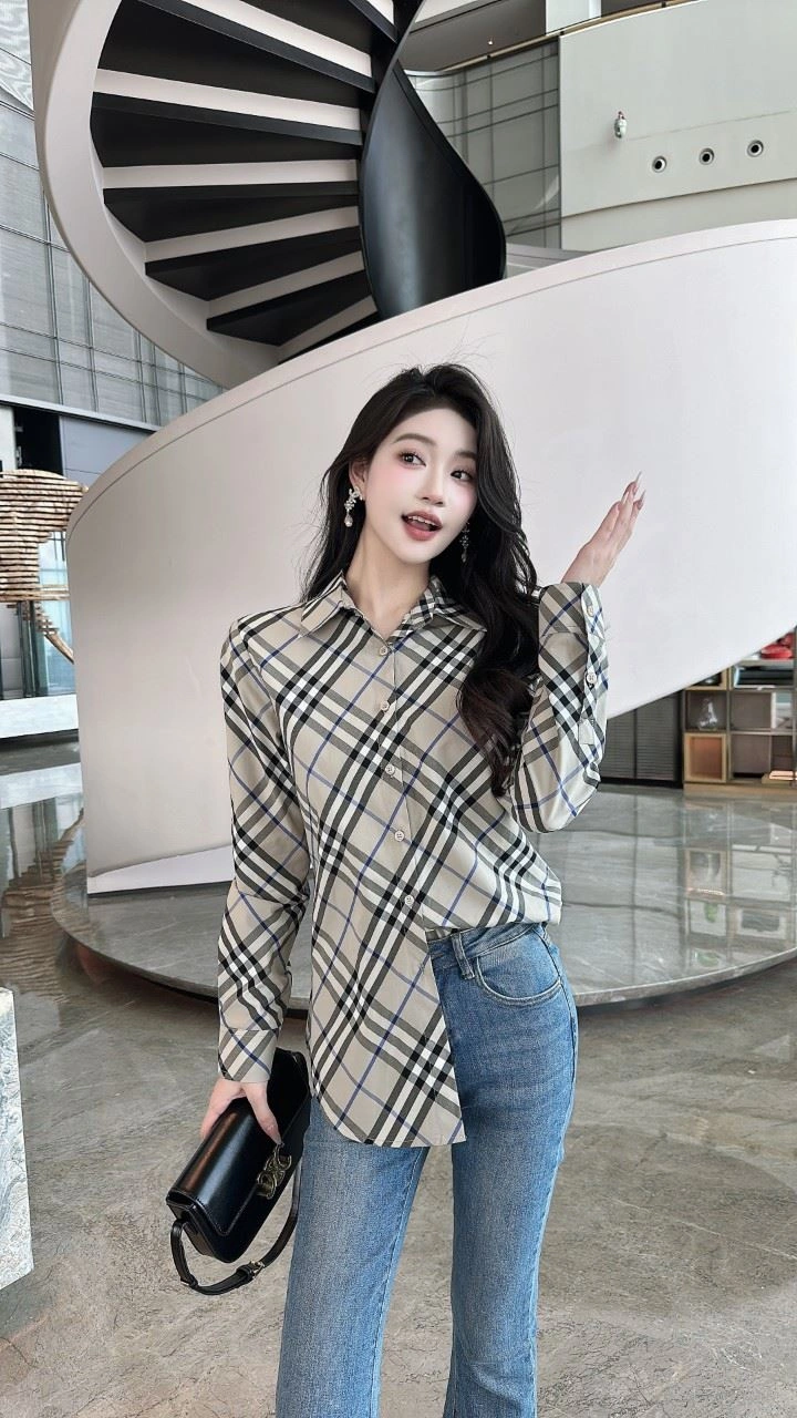 Top mirror Burberry Shirts