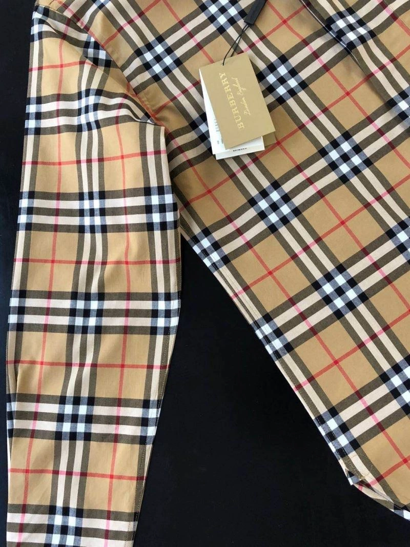 Accurate model Burberry Shirts