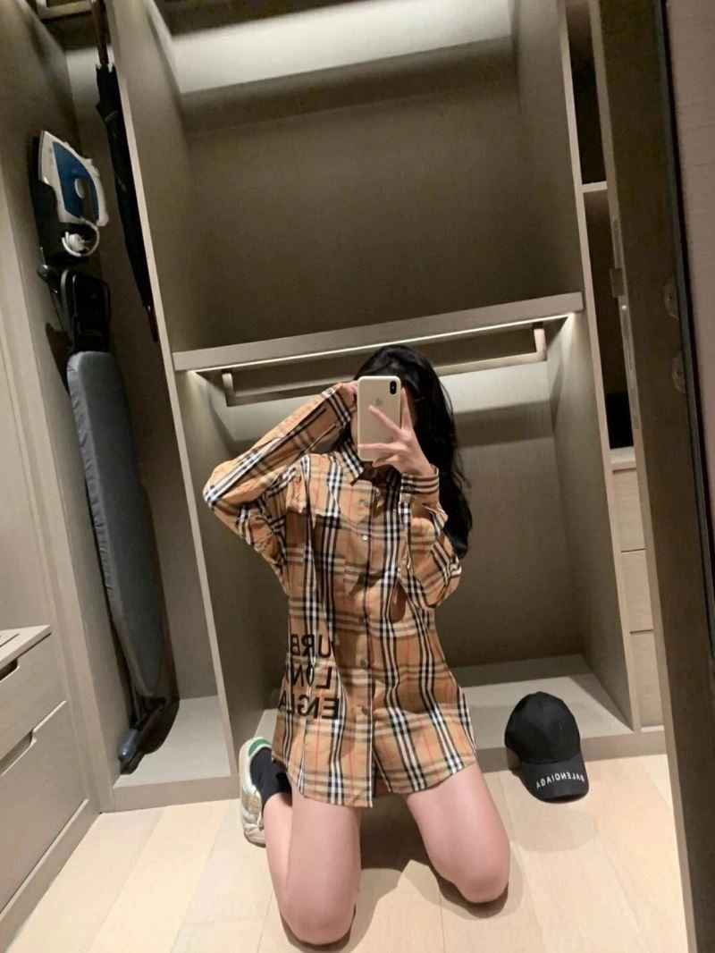 1:1 copy Burberry Shirts