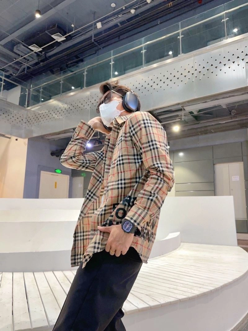 1:1 copy Burberry Shirts