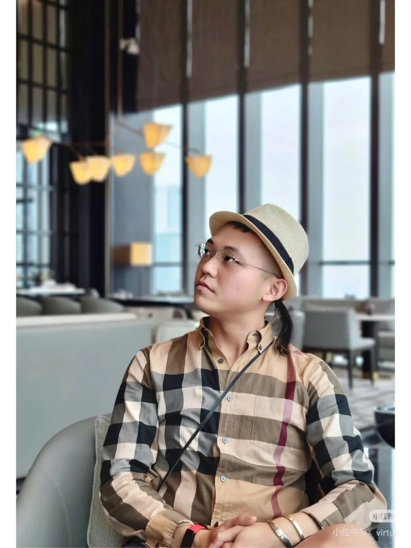 Accurate model Burberry Shirts