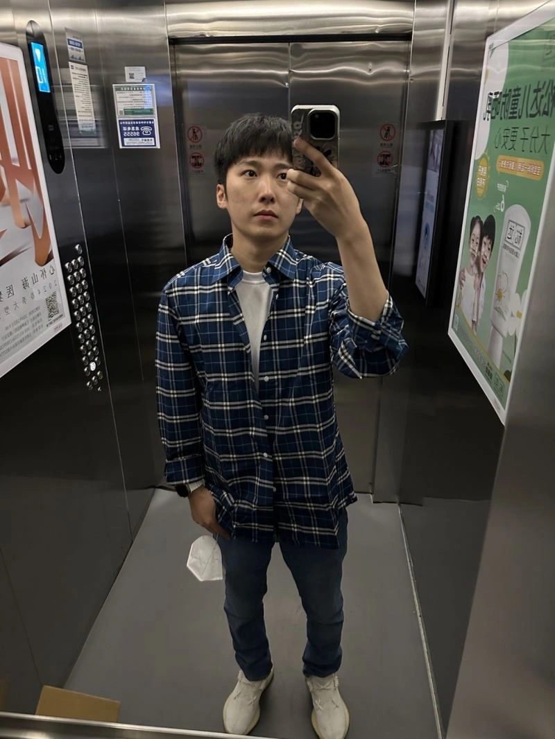 1:1 copy Burberry Shirts