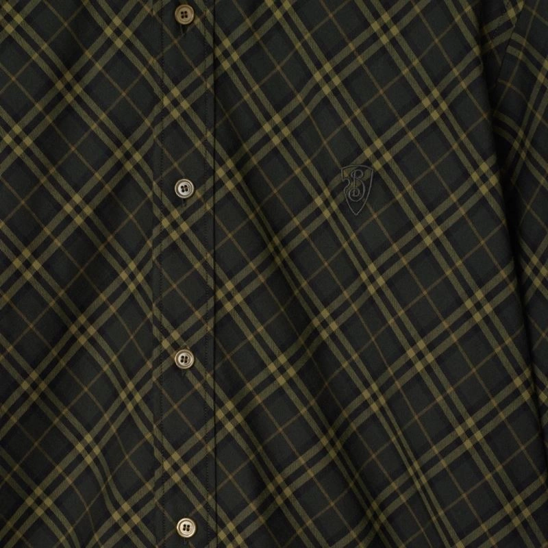 Indistinguishable Burberry Shirts