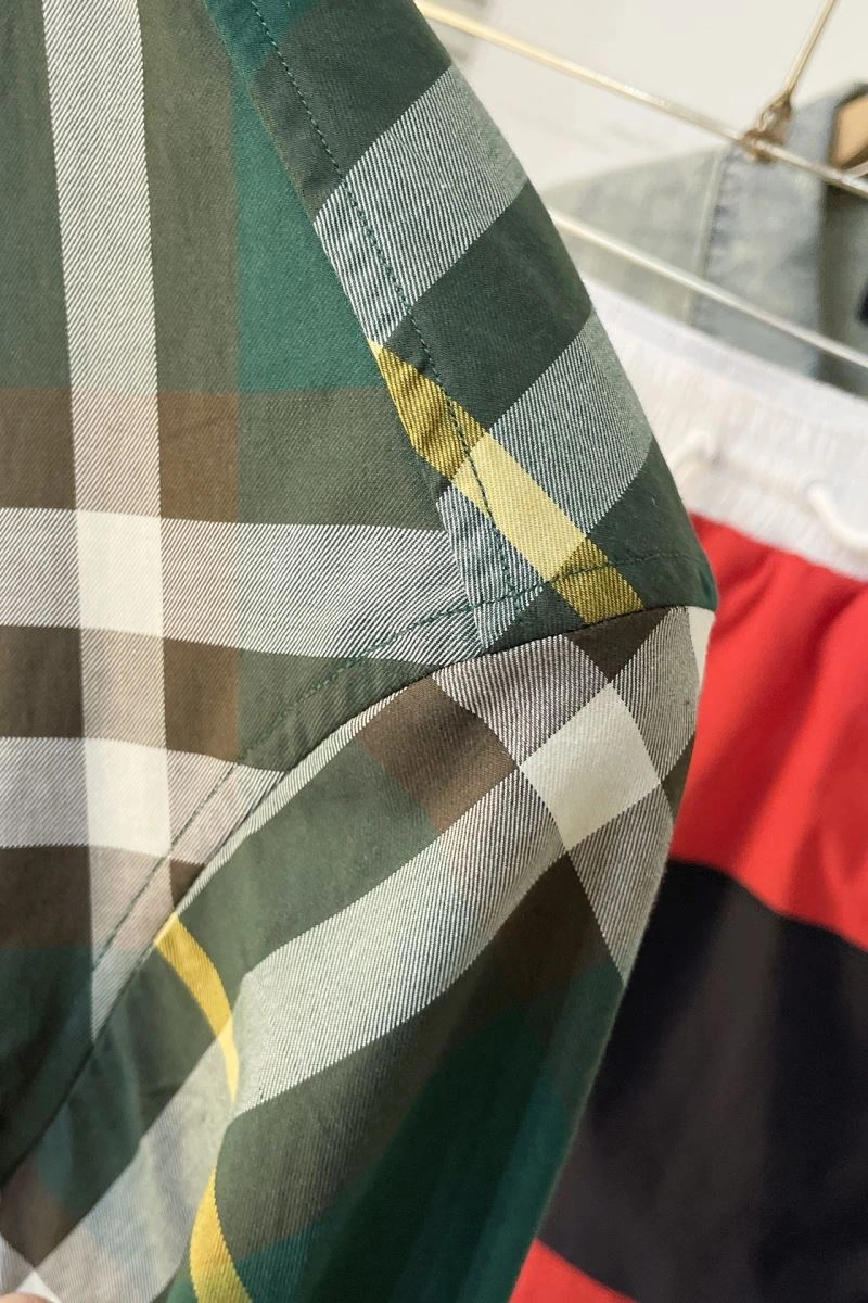 Precise copy Burberry Shirts