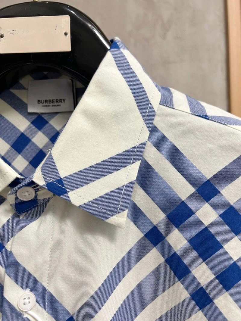 Precise copy Burberry Shirts