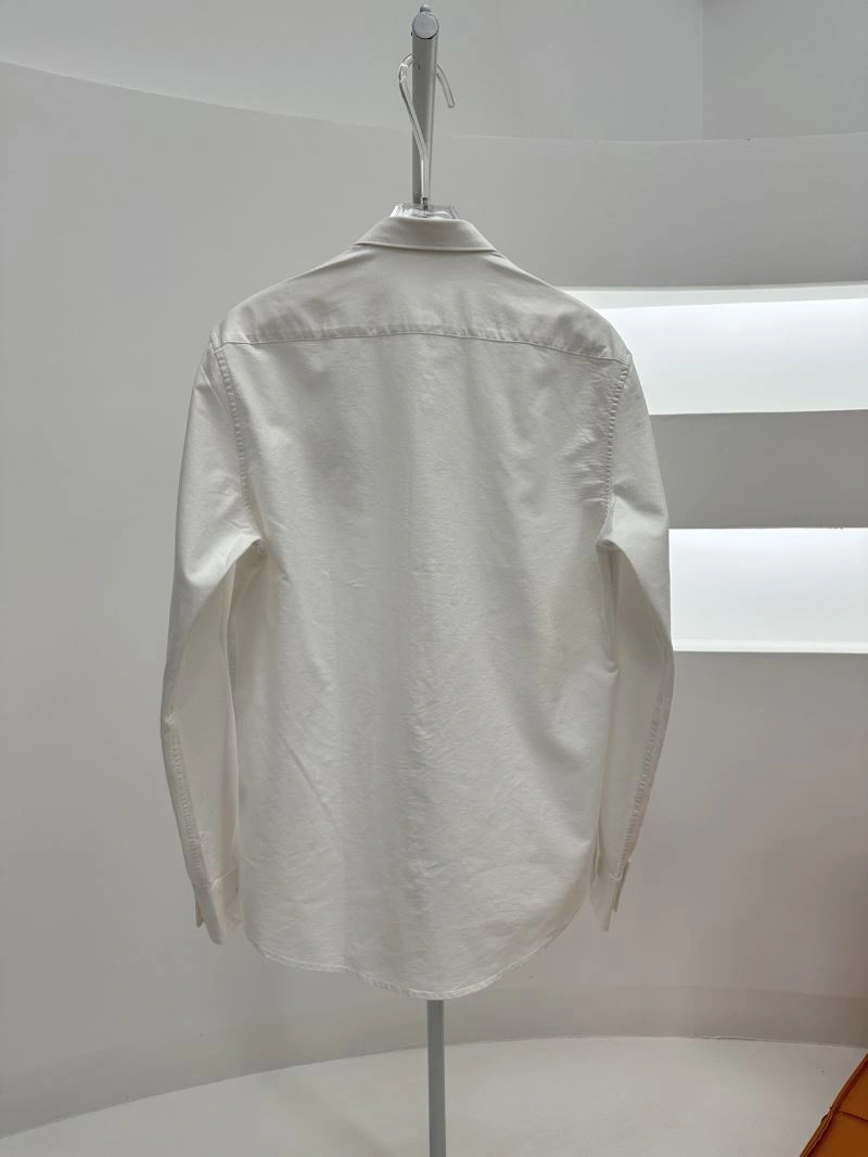 Indistinguishable Burberry Shirts