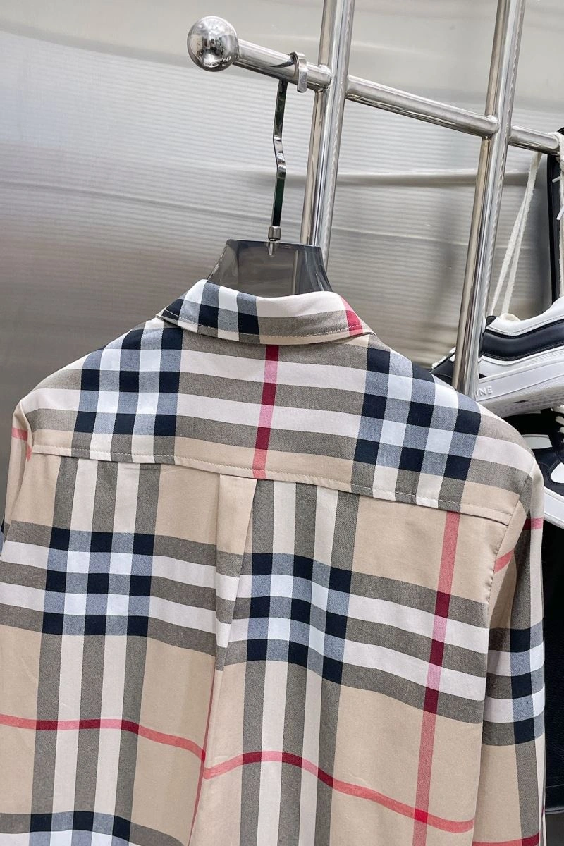 Precise copy Burberry Shirts