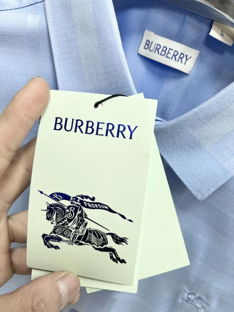 Low-cost Burberry Shirts