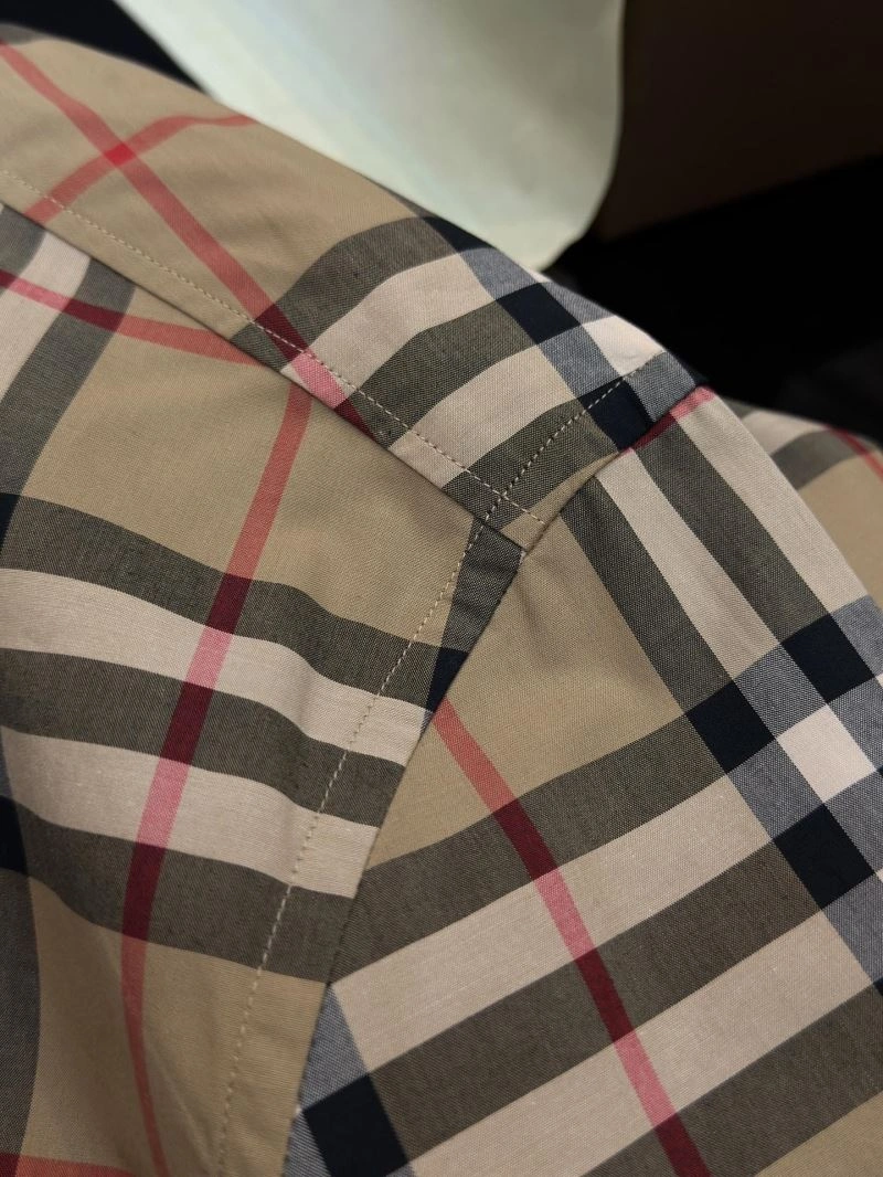 Precise copy Burberry Shirts