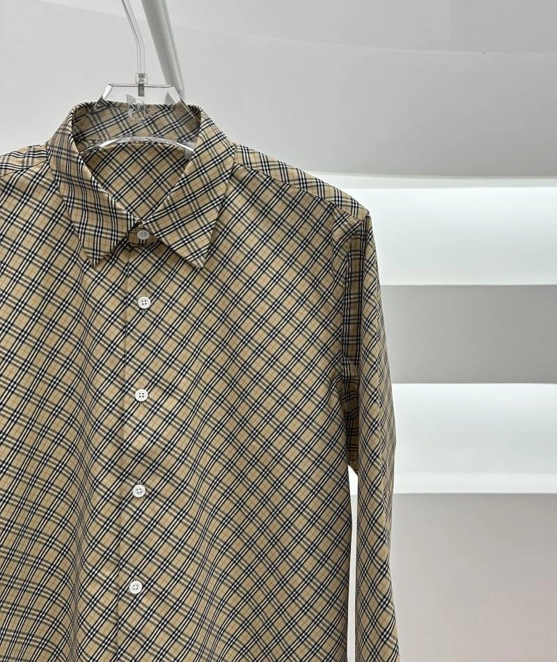 Low-cost Burberry Shirts