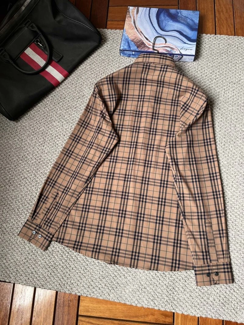 Accurate model Burberry Shirts