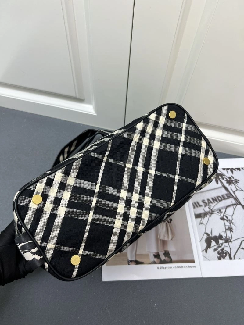 Top match Burberry Shopping Bags