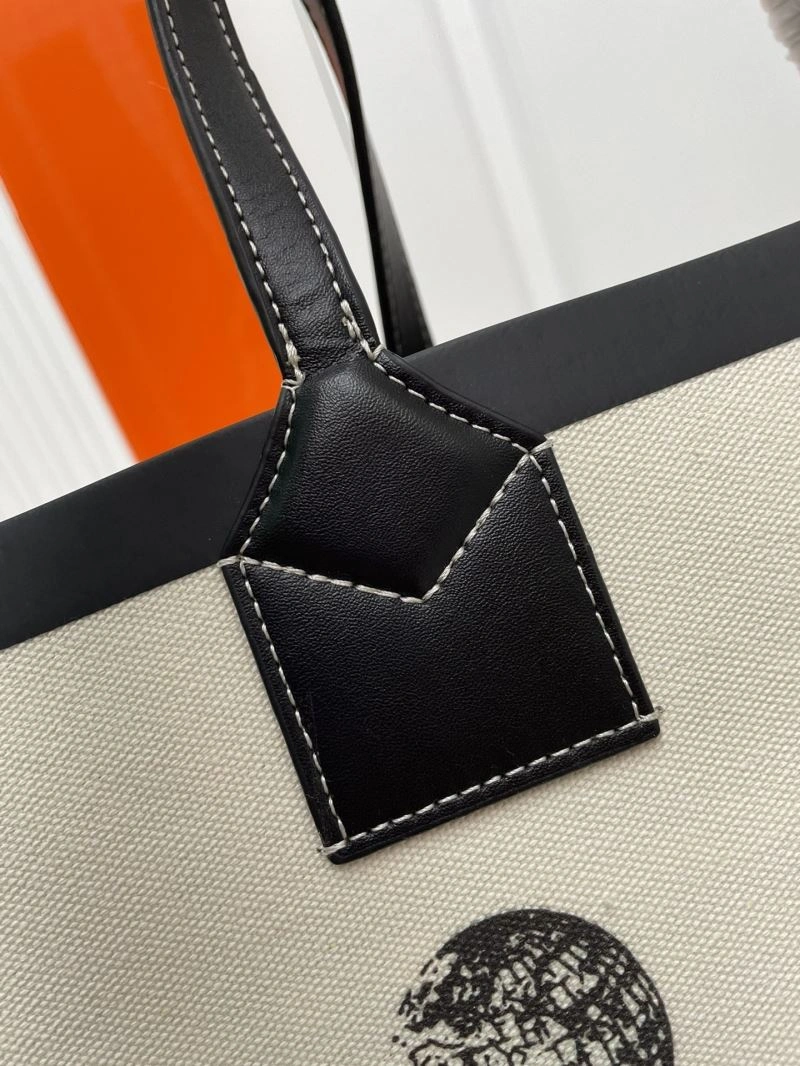 Top match Burberry Shopping Bags
