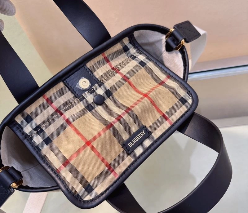 Low-cost Burberry Shopping Bags