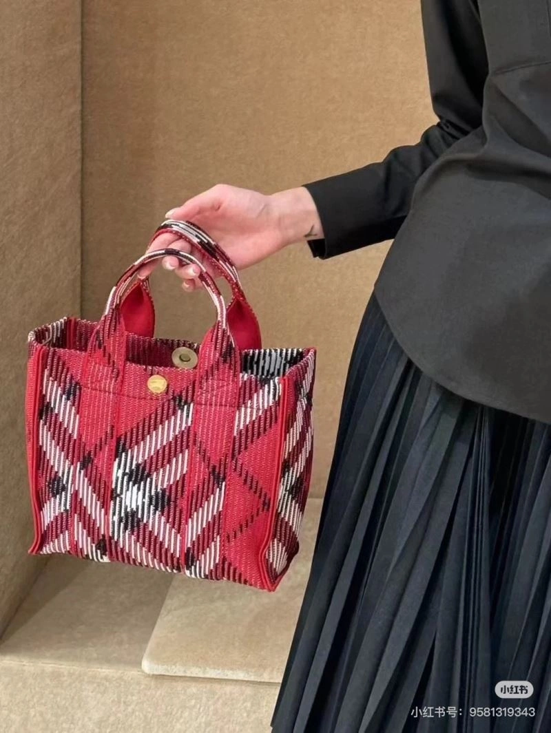 Factory-made Burberry Shopping Bags
