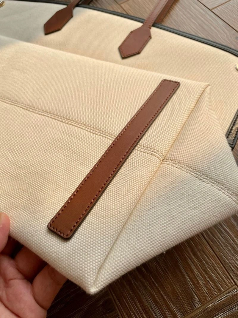 High accuracy Burberry Shopping Bags