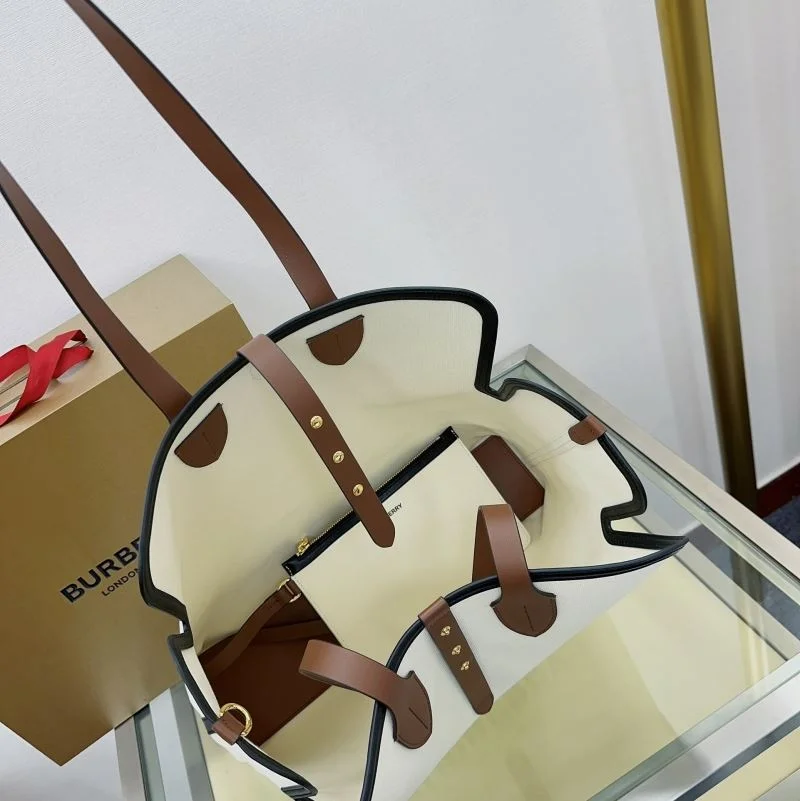 High fidelity Burberry Shopping Bags