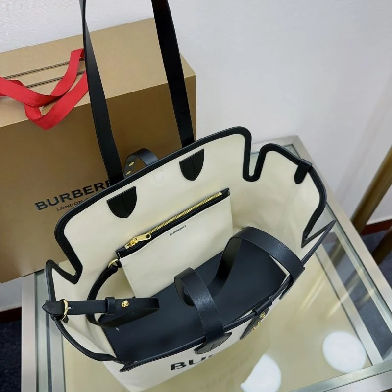 Factory-made Burberry Shopping Bags
