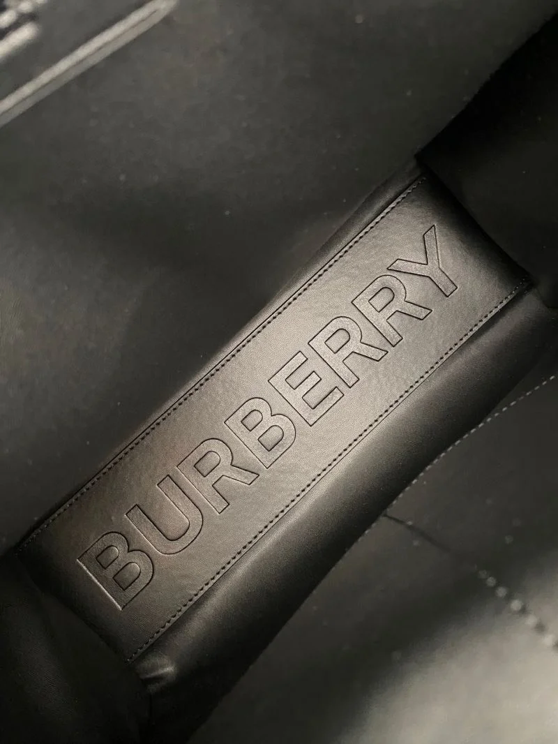 Exact replica Burberry Shopping Bags