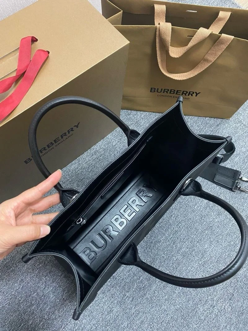 High accuracy Burberry Shopping Bags