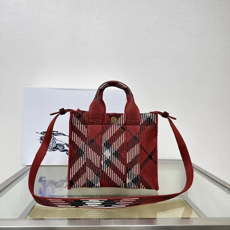 Accurate model Burberry Shopping Bags