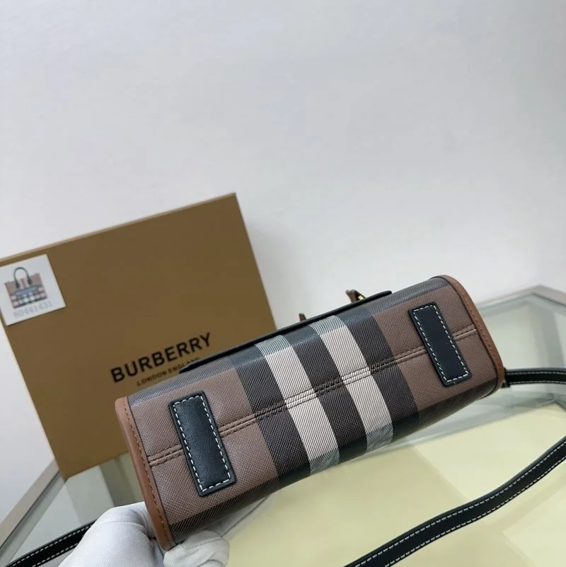 Low-cost Burberry Shopping Bags