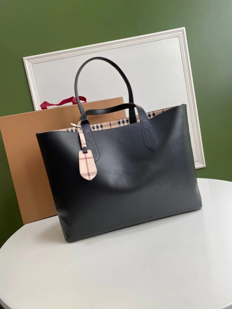 Cut-rate Burberry Shopping Bags
