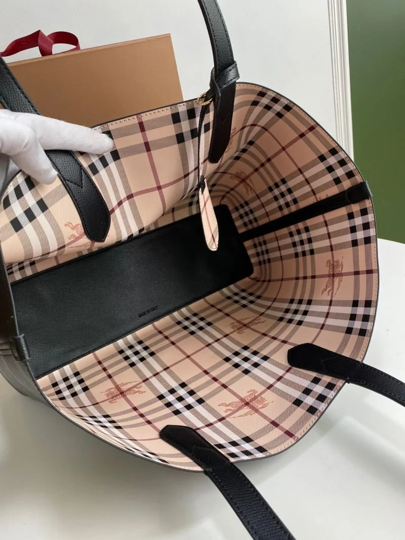 Cut-rate Burberry Shopping Bags