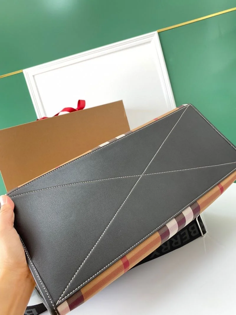 Legit Burberry Shopping Bags