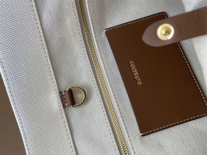 Cut-rate Burberry Shopping Bags