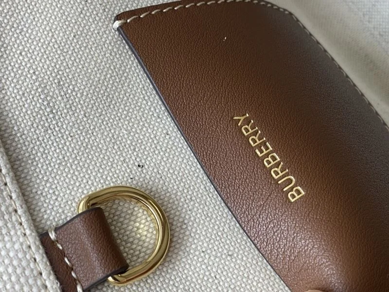 Bargain Burberry Shopping Bags