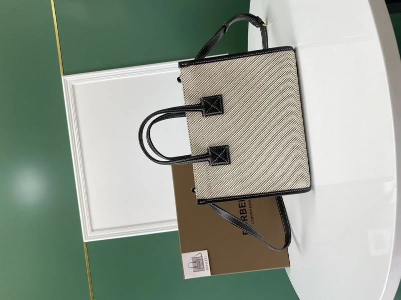 Low-cost Burberry Shopping Bags
