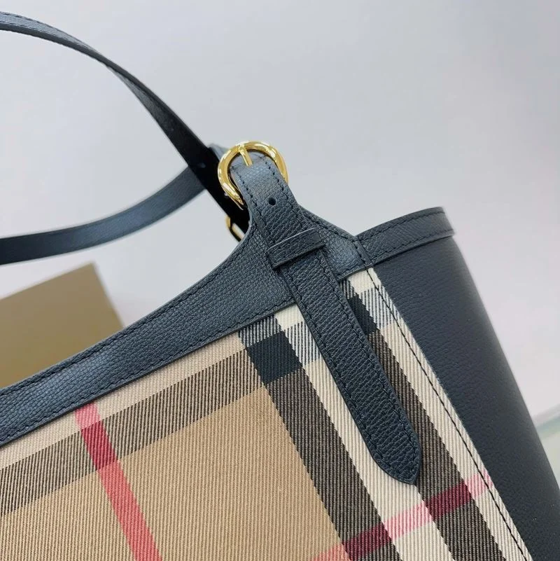 Economical Burberry Shopping Bags