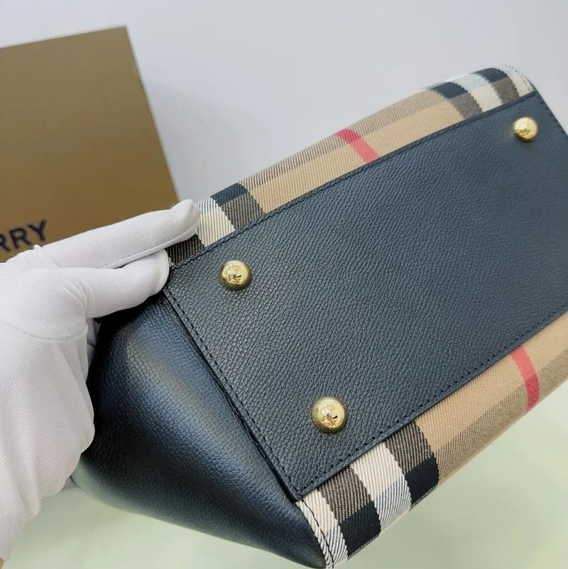 Economical Burberry Shopping Bags