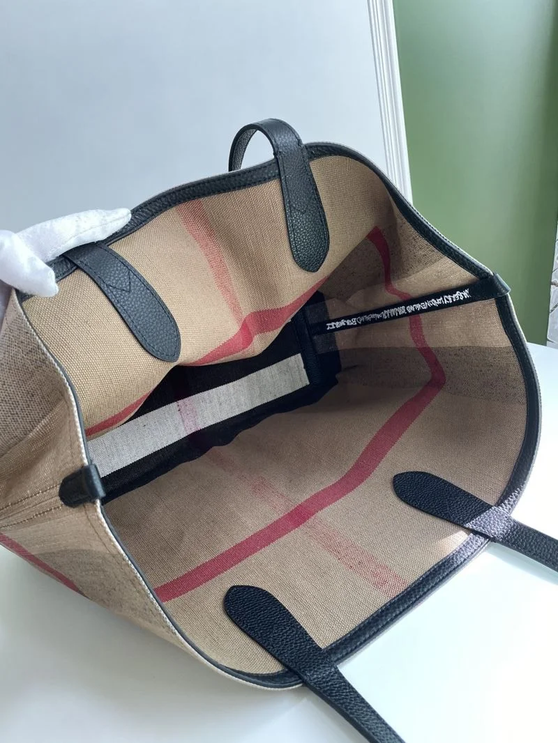 Top match Burberry Shopping Bags