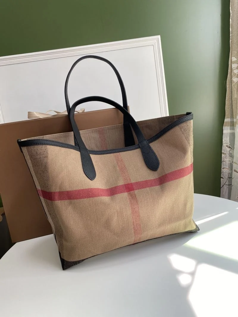 Top match Burberry Shopping Bags