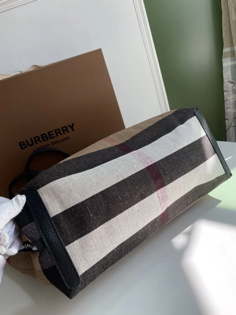 Top match Burberry Shopping Bags