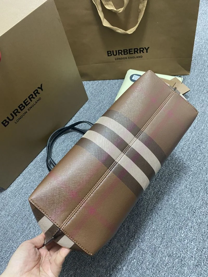 1:1 copy Burberry Shopping Bags