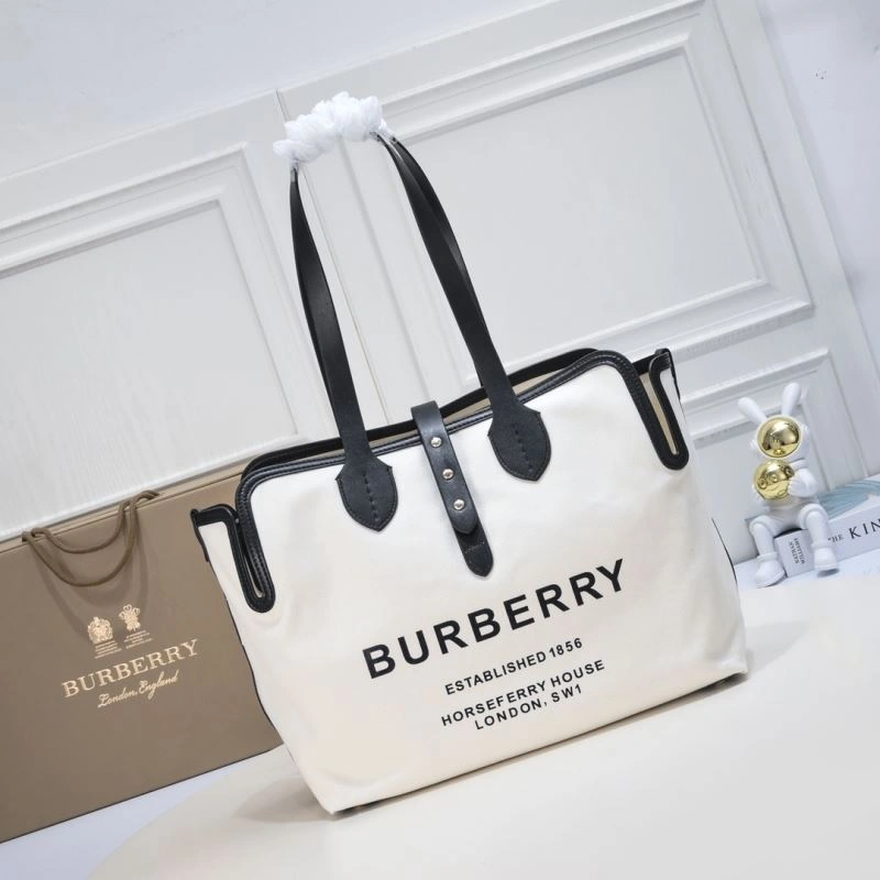 Top mirror Burberry Shopping Bags