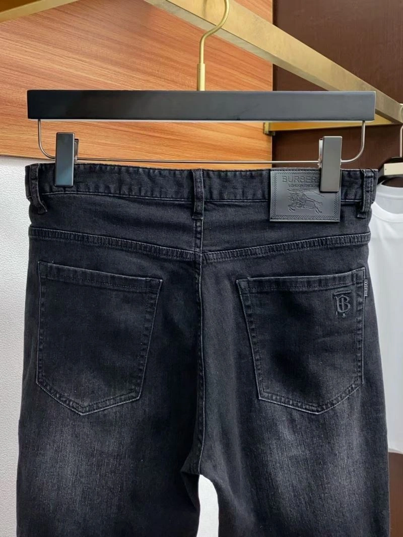 Burberry Short Pants