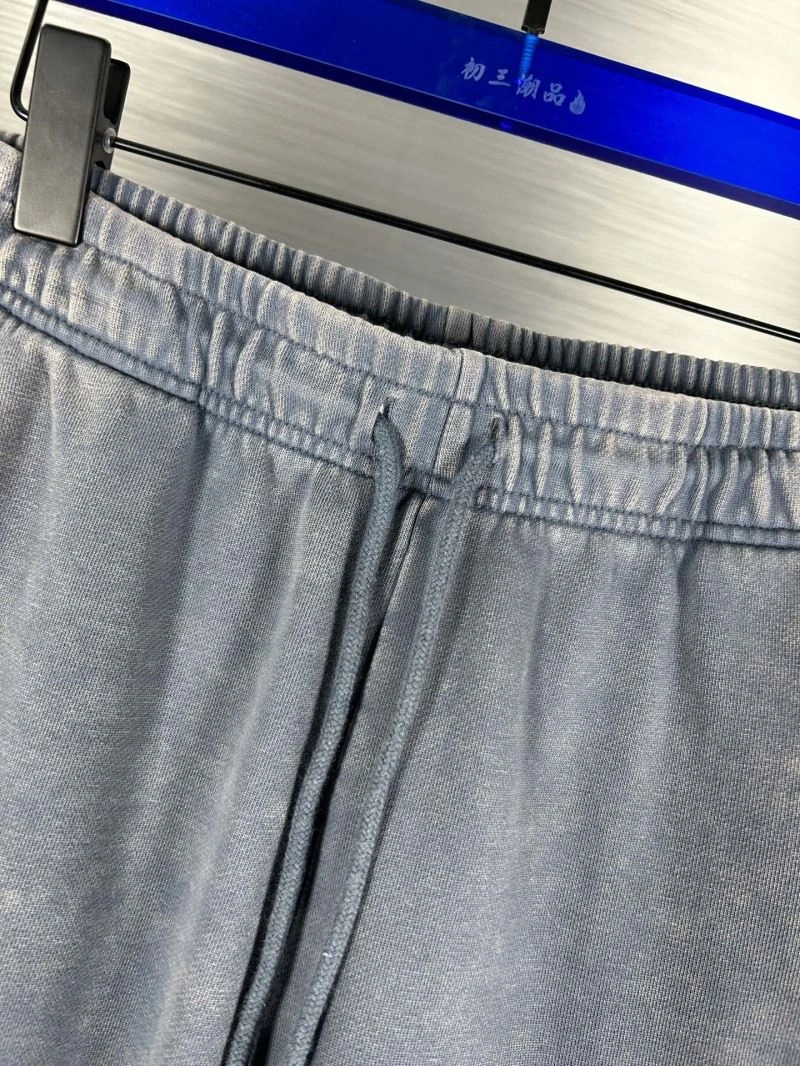 Accurate model Burberry Short Pants