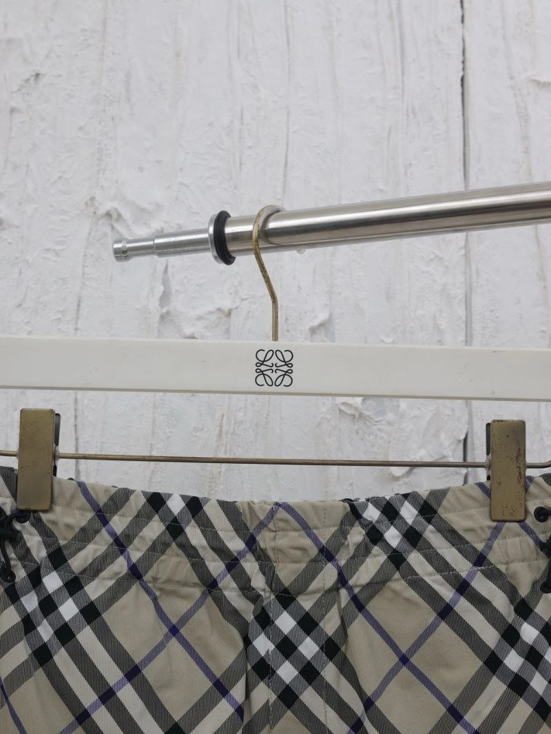 Value-priced Burberry Short Pants